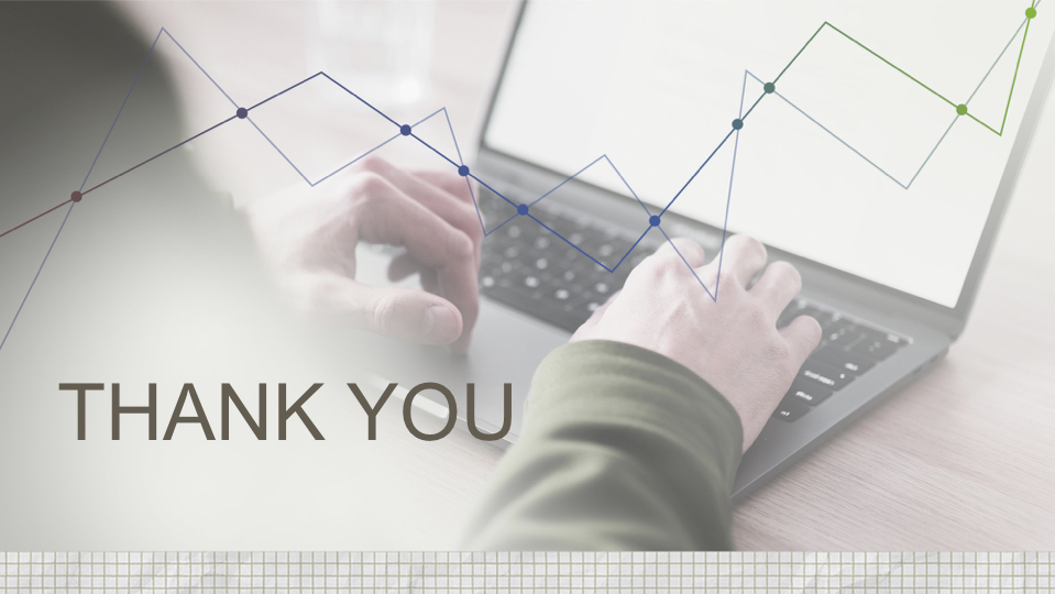 Free Images for Keynote - Laptop Typing|Slides