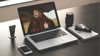 Laptop Mockup PPT Templates Design